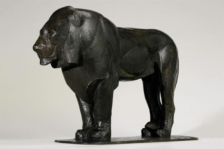 Un expert en objet d'art proche de chez vous